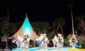 How to Choose a Hawaiian Luau - 5 Tips We've Learned From Our ...