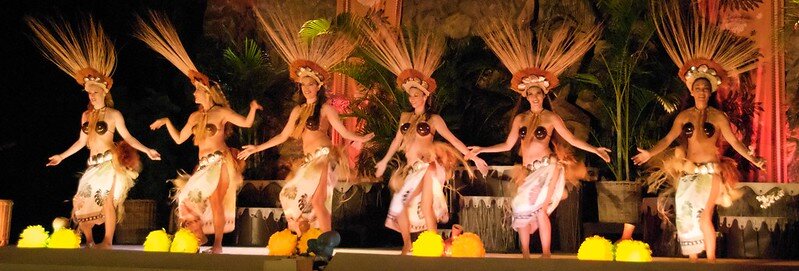 How to Choose a Hawaiian Luau - 5 Tips We've Learned From Our ...