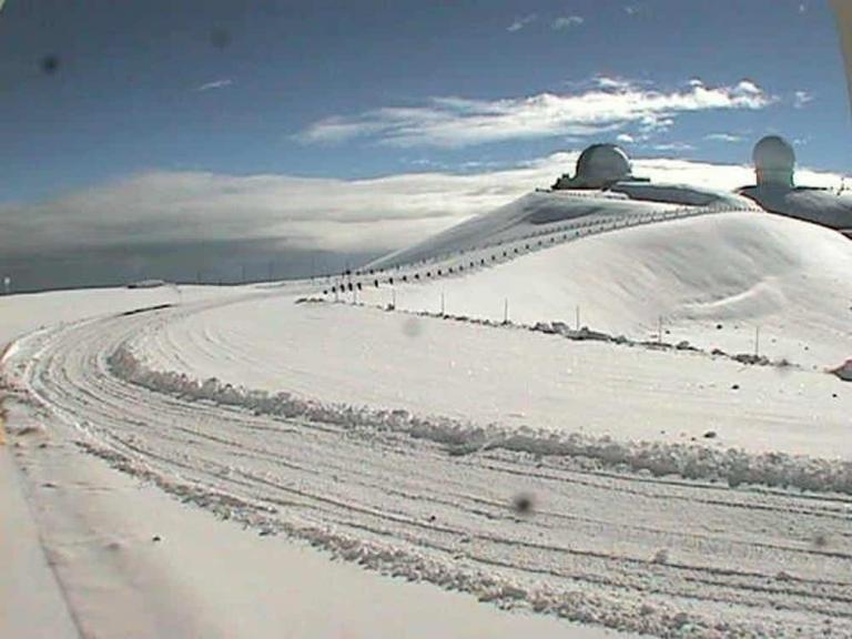 Snow tops Hawaii’s Mauna Kea - Go Visit Hawaii
