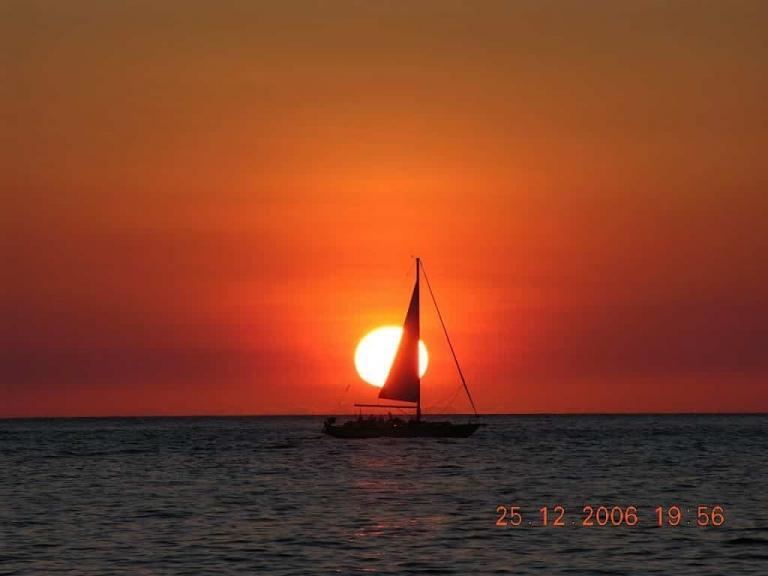 Aloha Friday Photo: "A sunset to remember" - Go Visit Hawaii