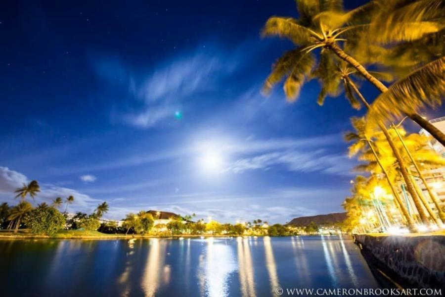 Aloha Friday Photo: Ala Wai by moonlight - Go Visit Hawaii
