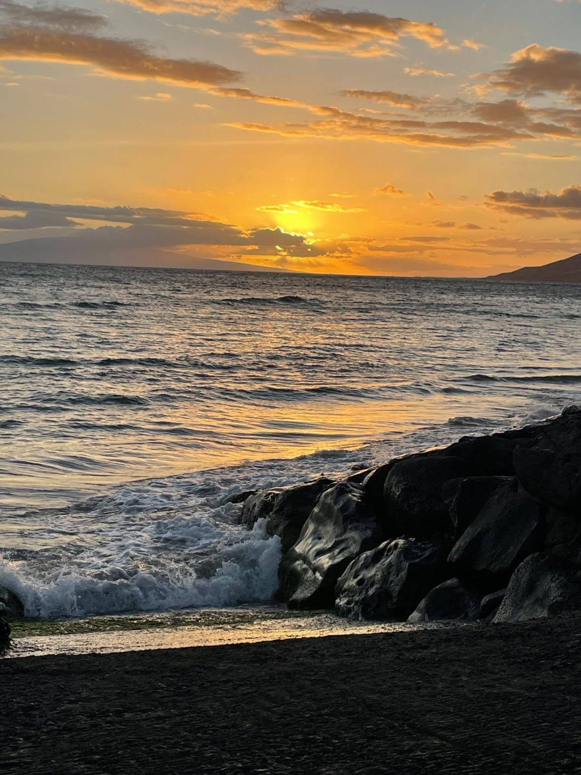 Aloha Friday Photo: Kalama Beach Sunset - Go Visit Hawaii